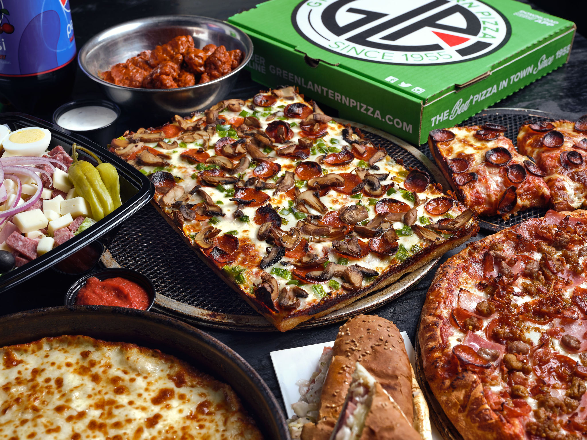 Detroit Deep Dish vs. Chicago Style Pizza: Who Wins?